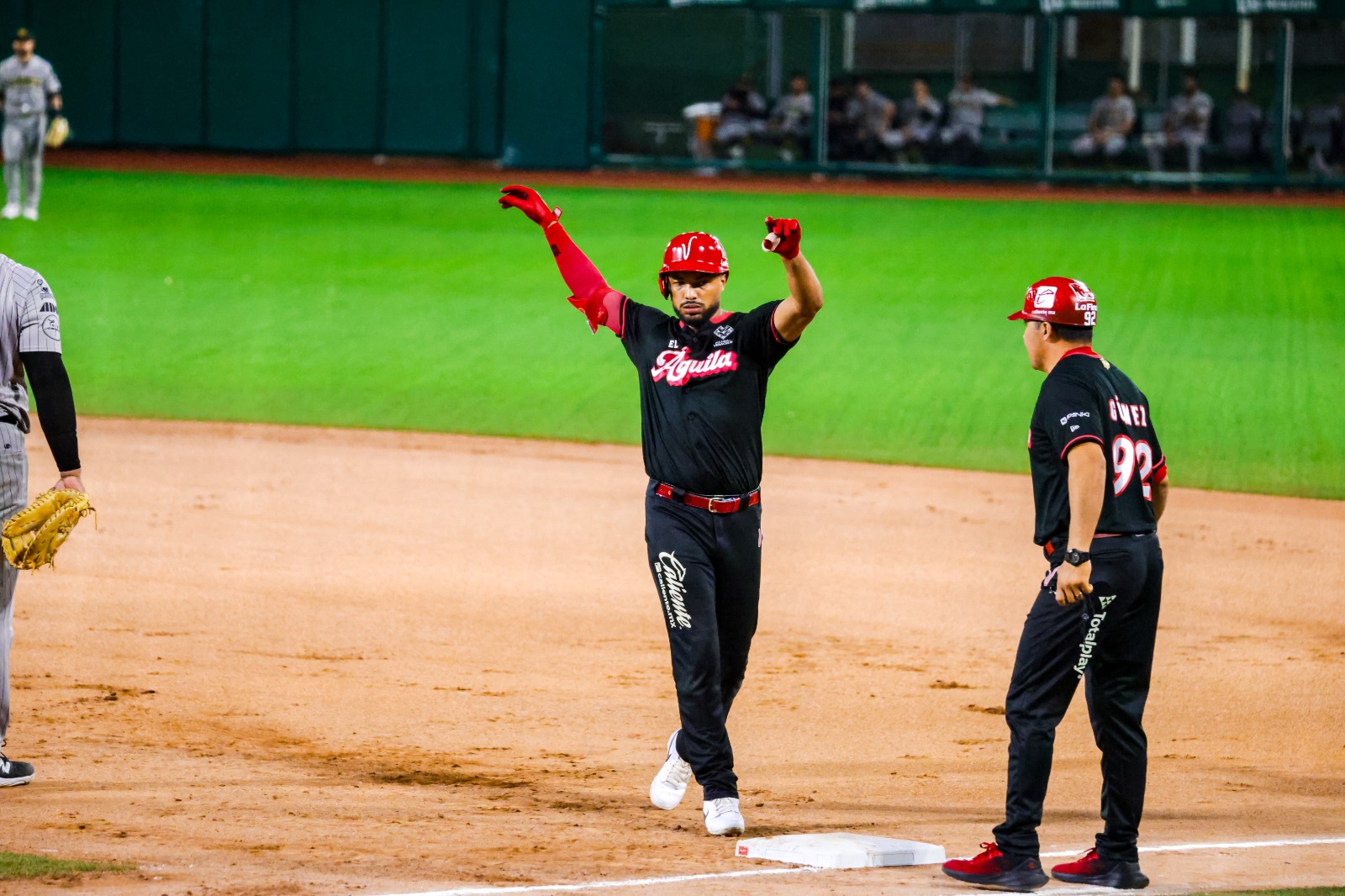 Triunfo y serie para El Glorioso